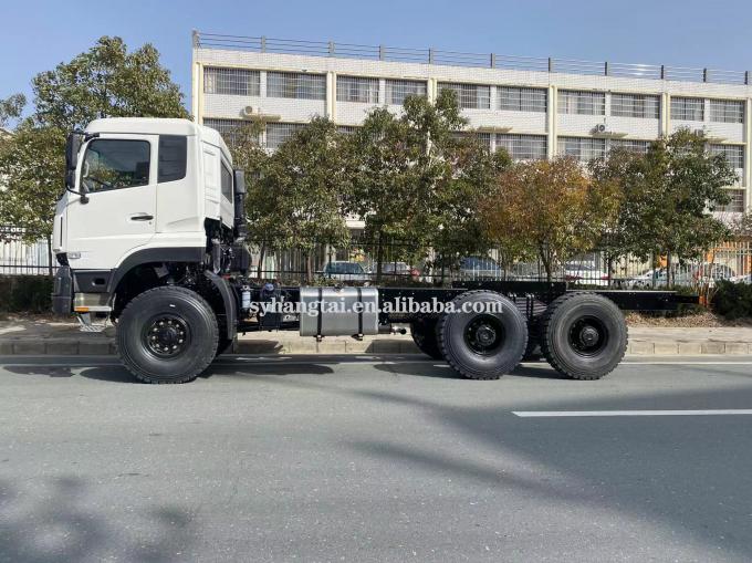 SKD 6 Wheel Drive Truck 330hp Diesel Power 6x6 Off Road Truck 25Ton Chassis